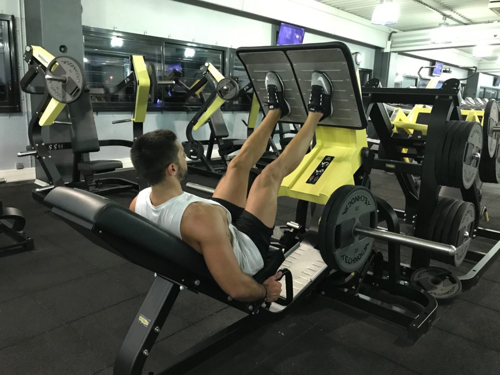 Exercice MUSCULATION Jambes: Presse à Cuisses